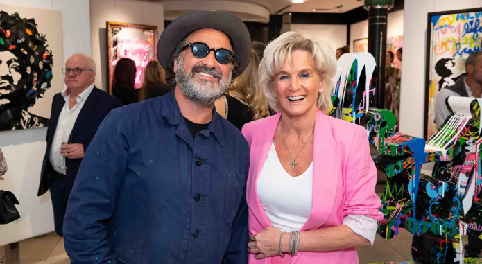 Our Story – Clarendon Fine Art